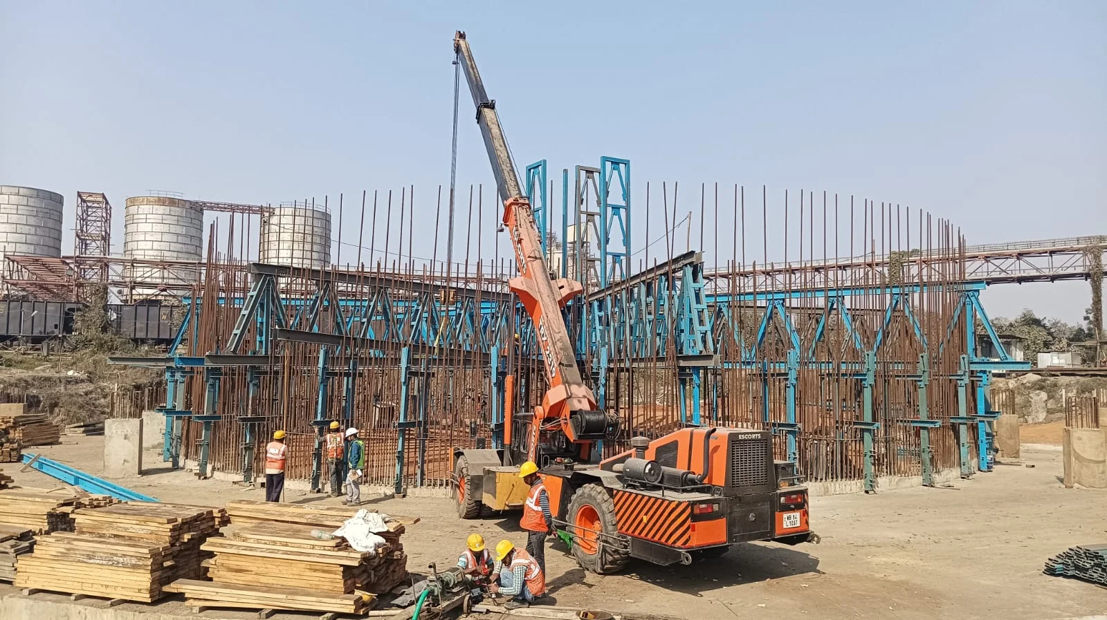 Priya Infra - Build Your Future With Us | Leading Infrastructure Solutions